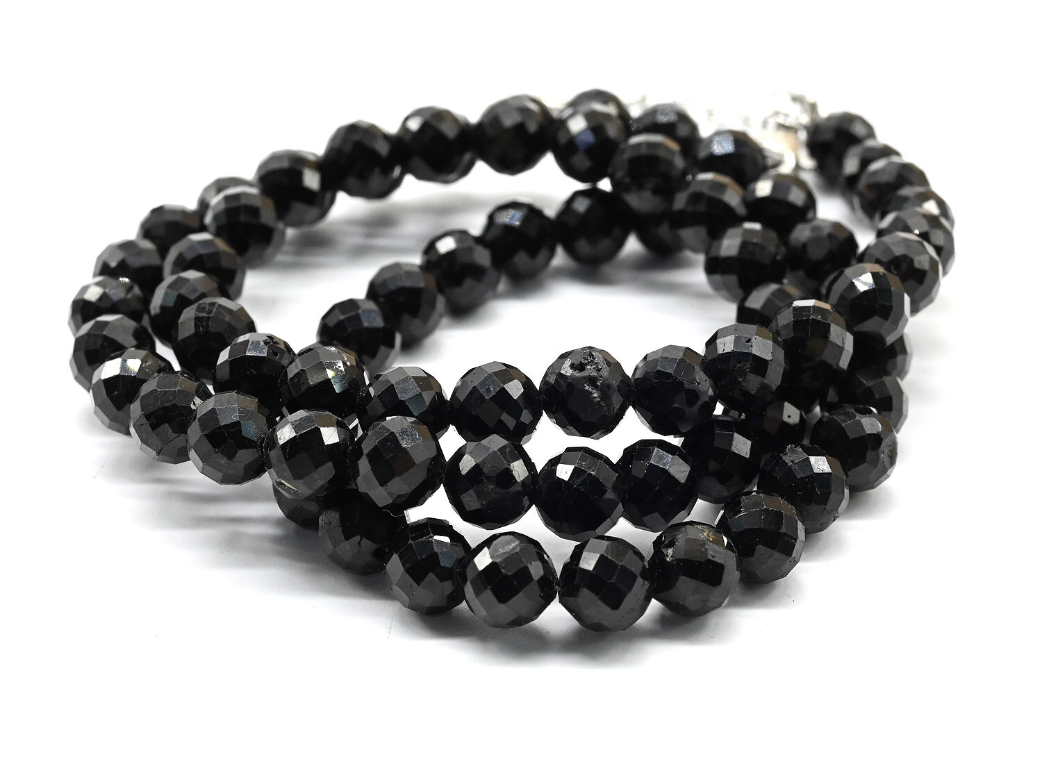 Бусы, турмалин