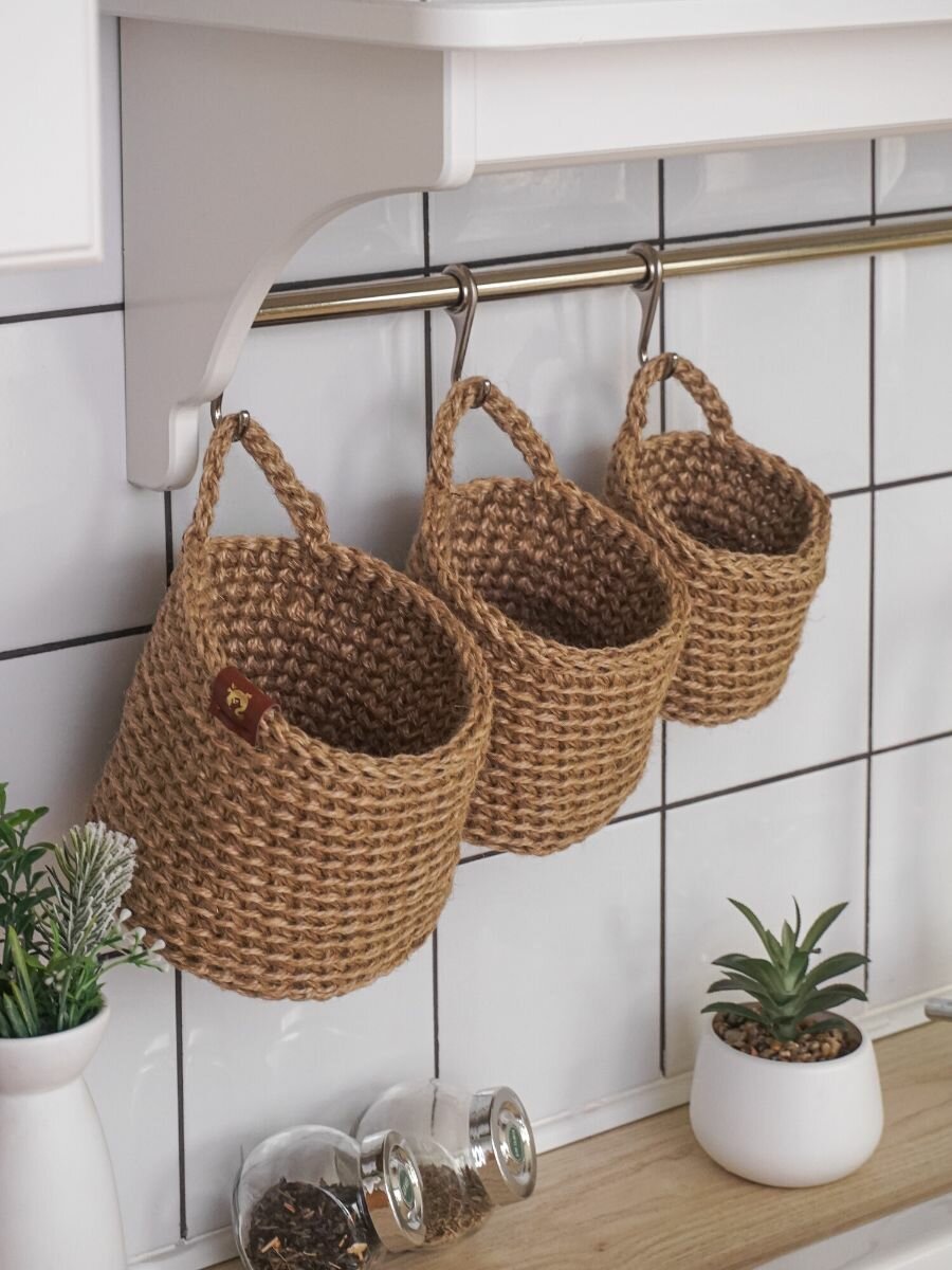 Набор плетеных джутовых корзин