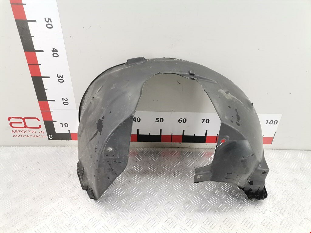 Подкрылок (защита крыла) передний левый Mazda 121 1E0156141 арт. 1080721