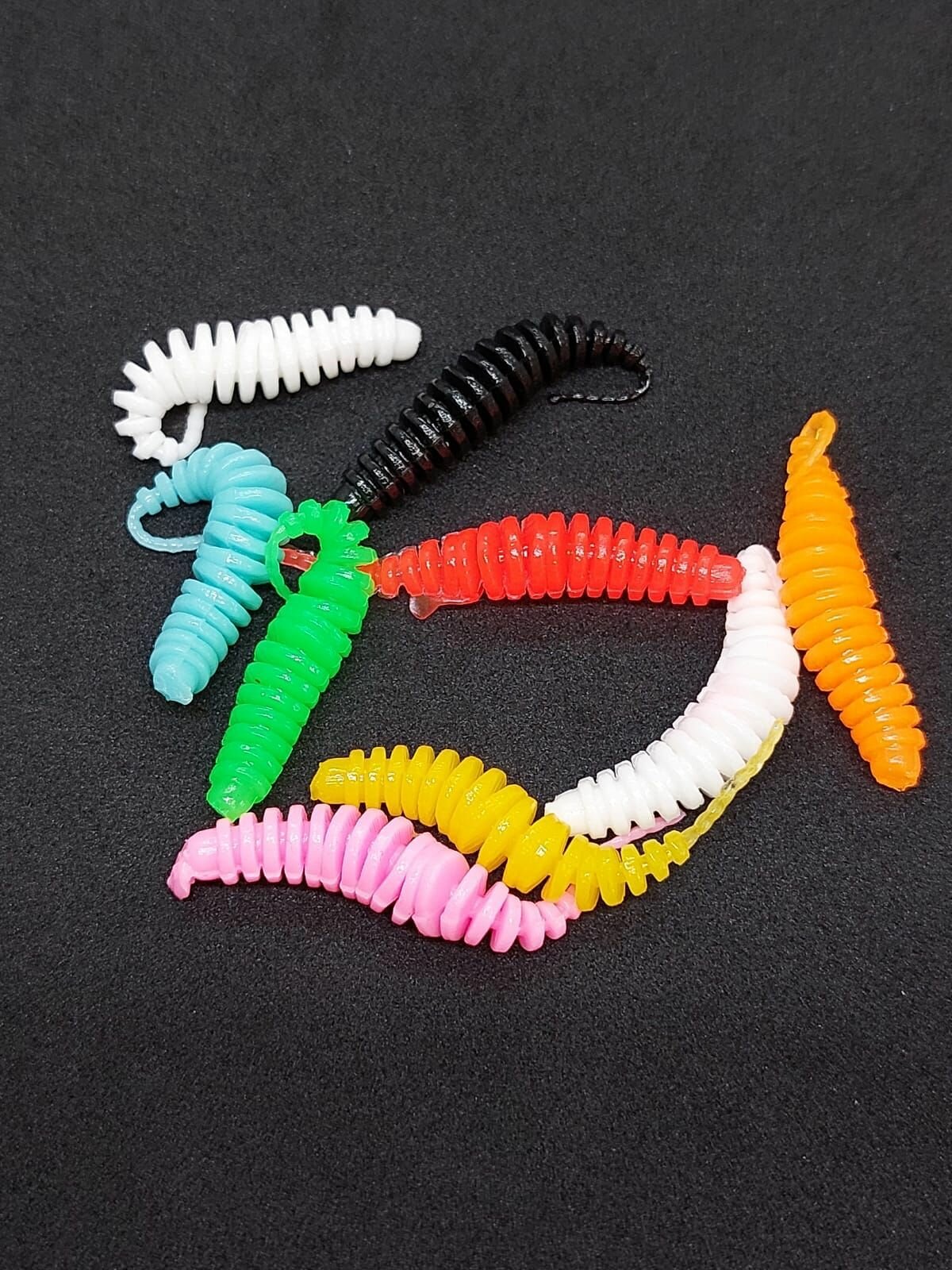 Форелевая светонакопительная силиконовая приманка WORM. МиксСН