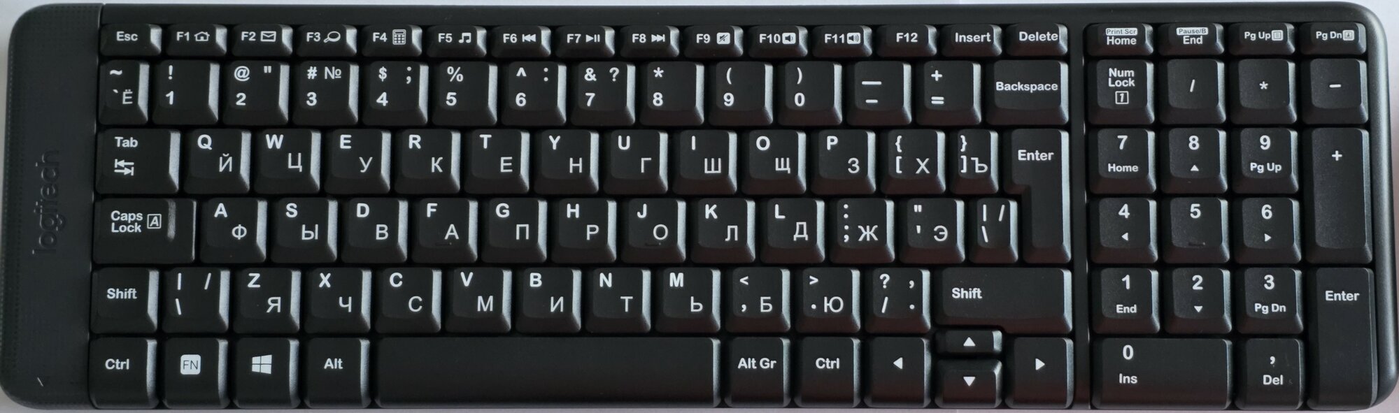 Комплект клавиатура + мышь Logitech Wireless Combo MK220, черный, кириллица+QWERTY