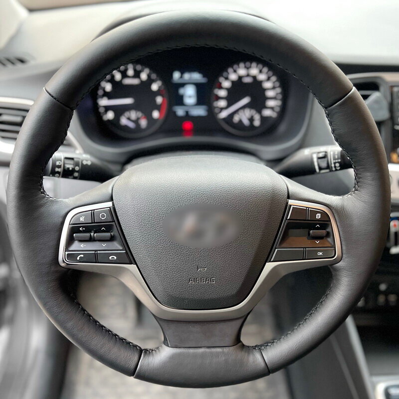 Накладка из натуральной кожи "Кожа рулит" на руль Hyundai Solaris II (2017-2022), Hyundai Elantra VI (2015-2018), черная, для замены штатной оплетки