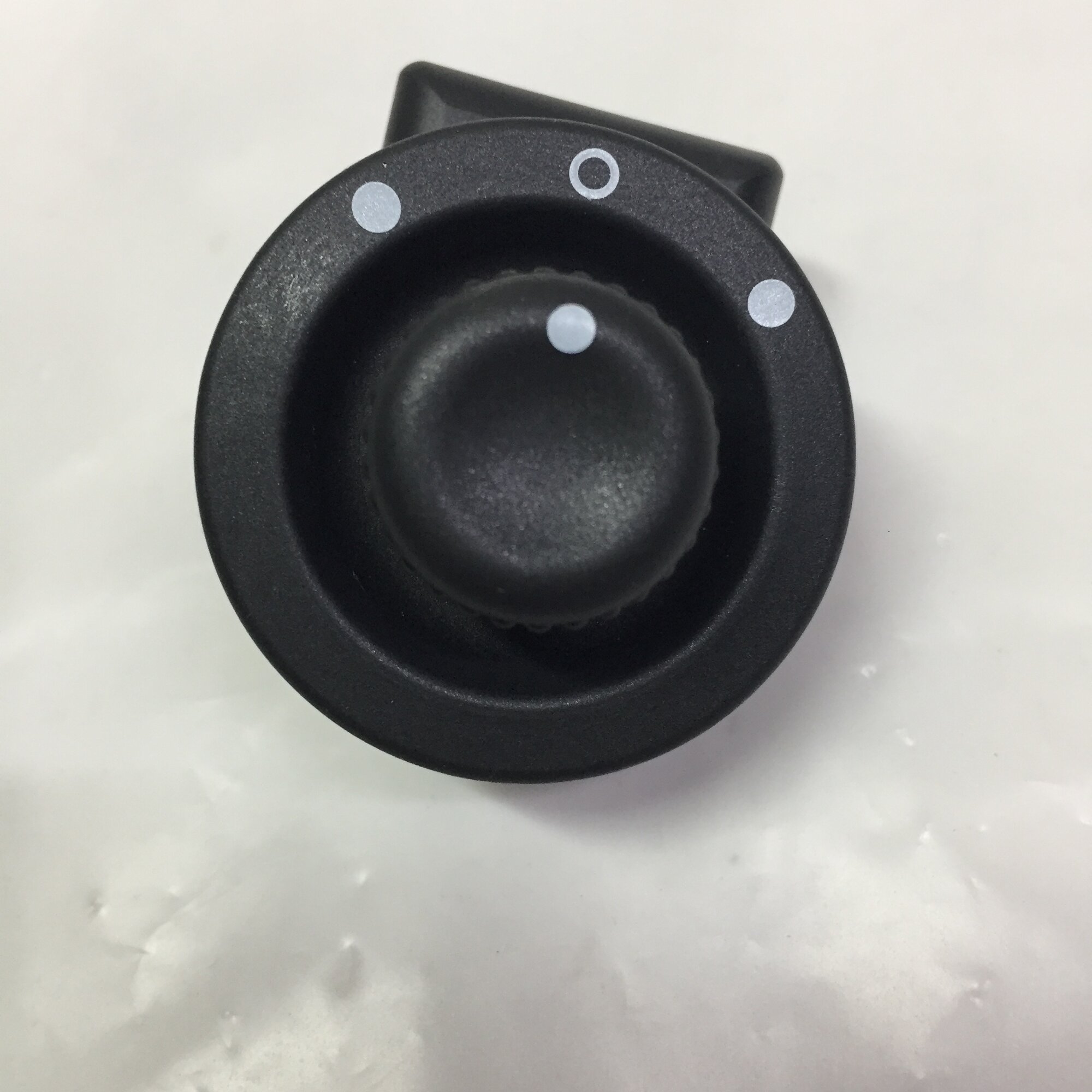 Джойстик управления зеркалами RENAULT 255704649R Duster, Logan, Logan II, Sandero