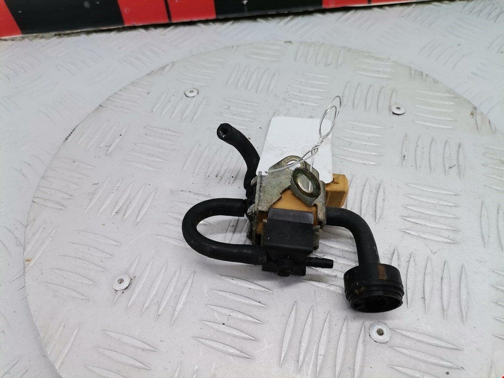 Клапан воздушный Mercedes ML-Class (W163) A1121400460 арт. 1568189