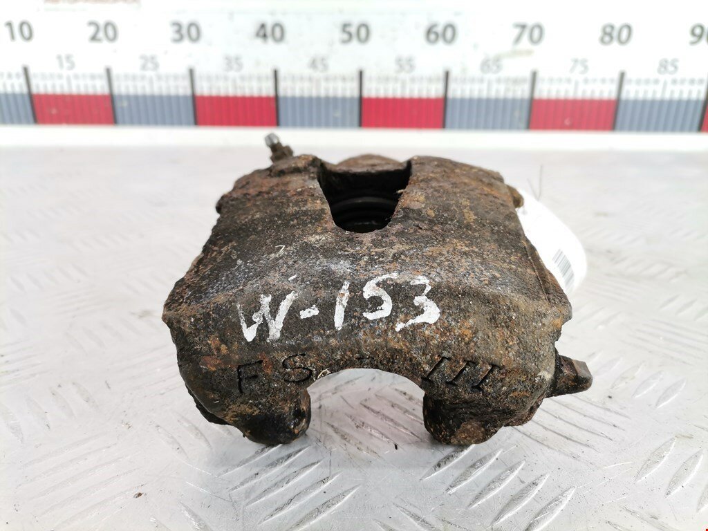Суппорт передний правый Volkswagen Polo 5 1K0615124D арт. 1753874