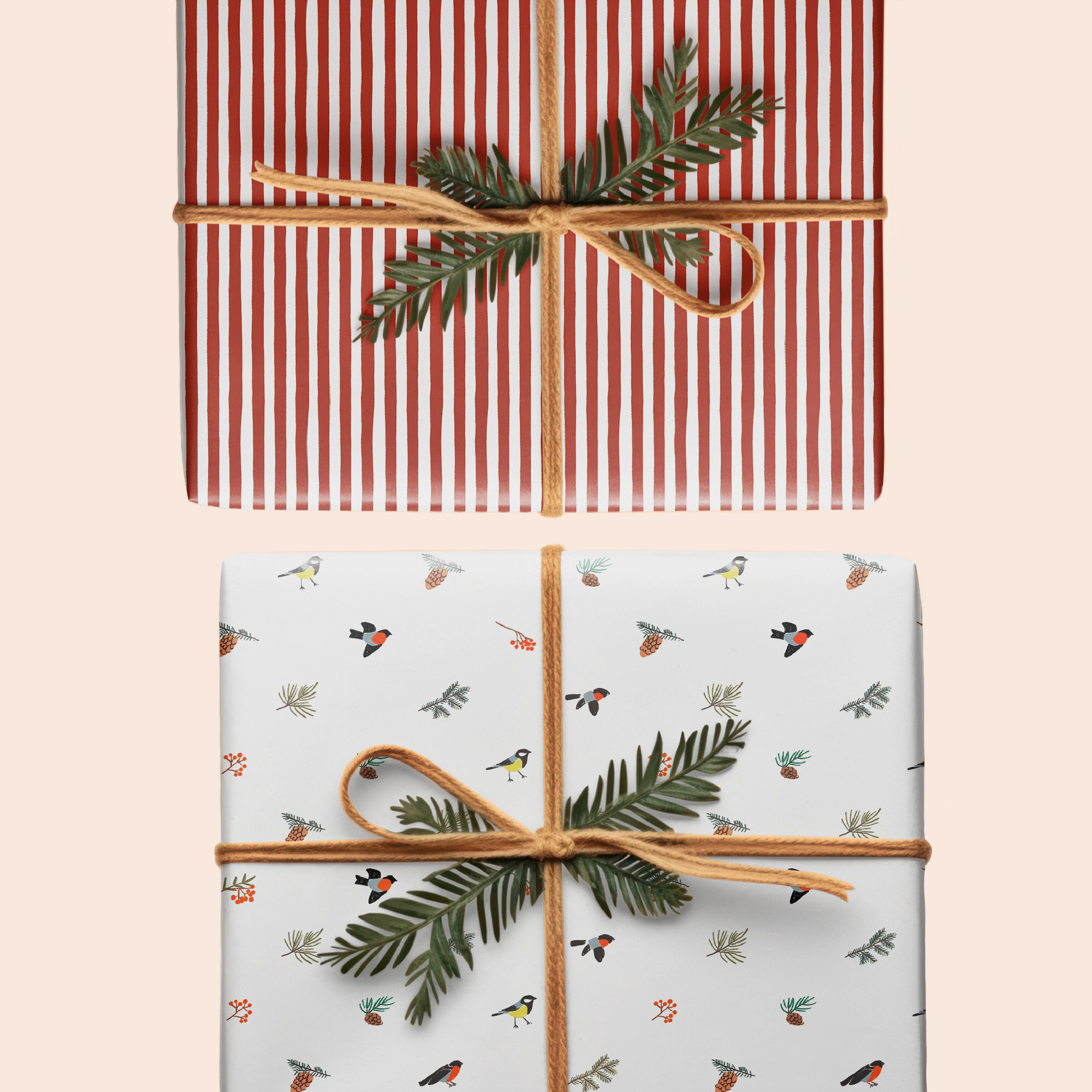 Упаковочная бумага мелованная (дизайн - полоска/снегири), 2 листа 50х70 см, 90г/м2, арт. ДБ016