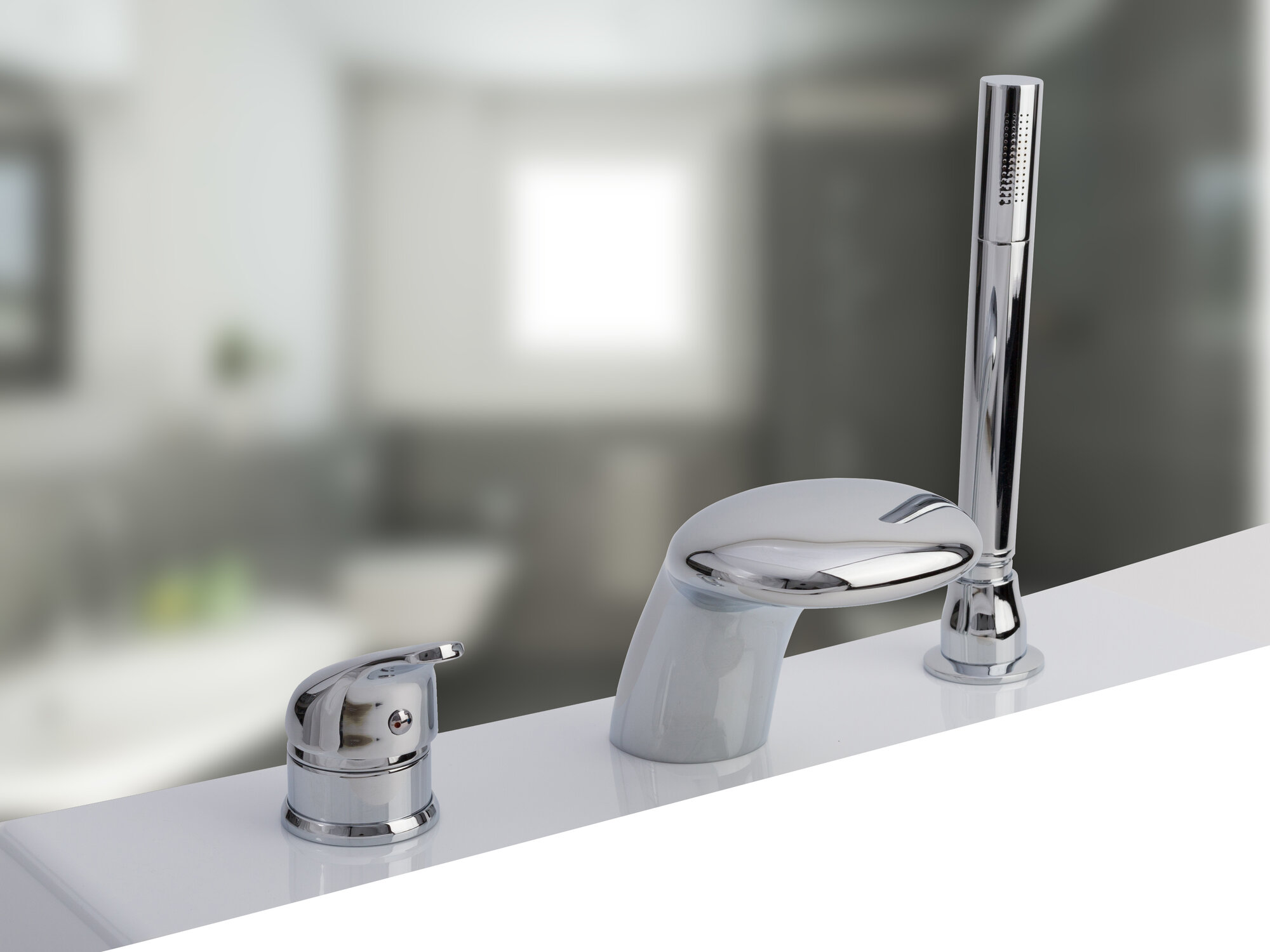 Смеситель на борт ванны COBRA