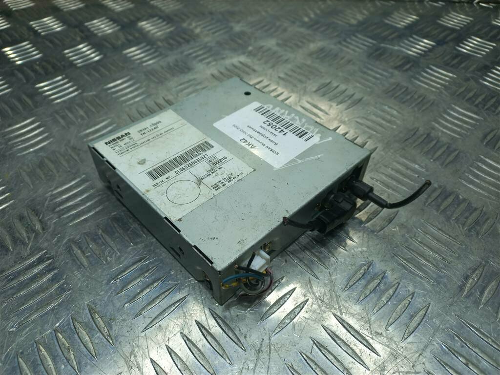 Блок управления Б/У для NISSAN MURANO Z50 (2002—2008) 283A1CC000