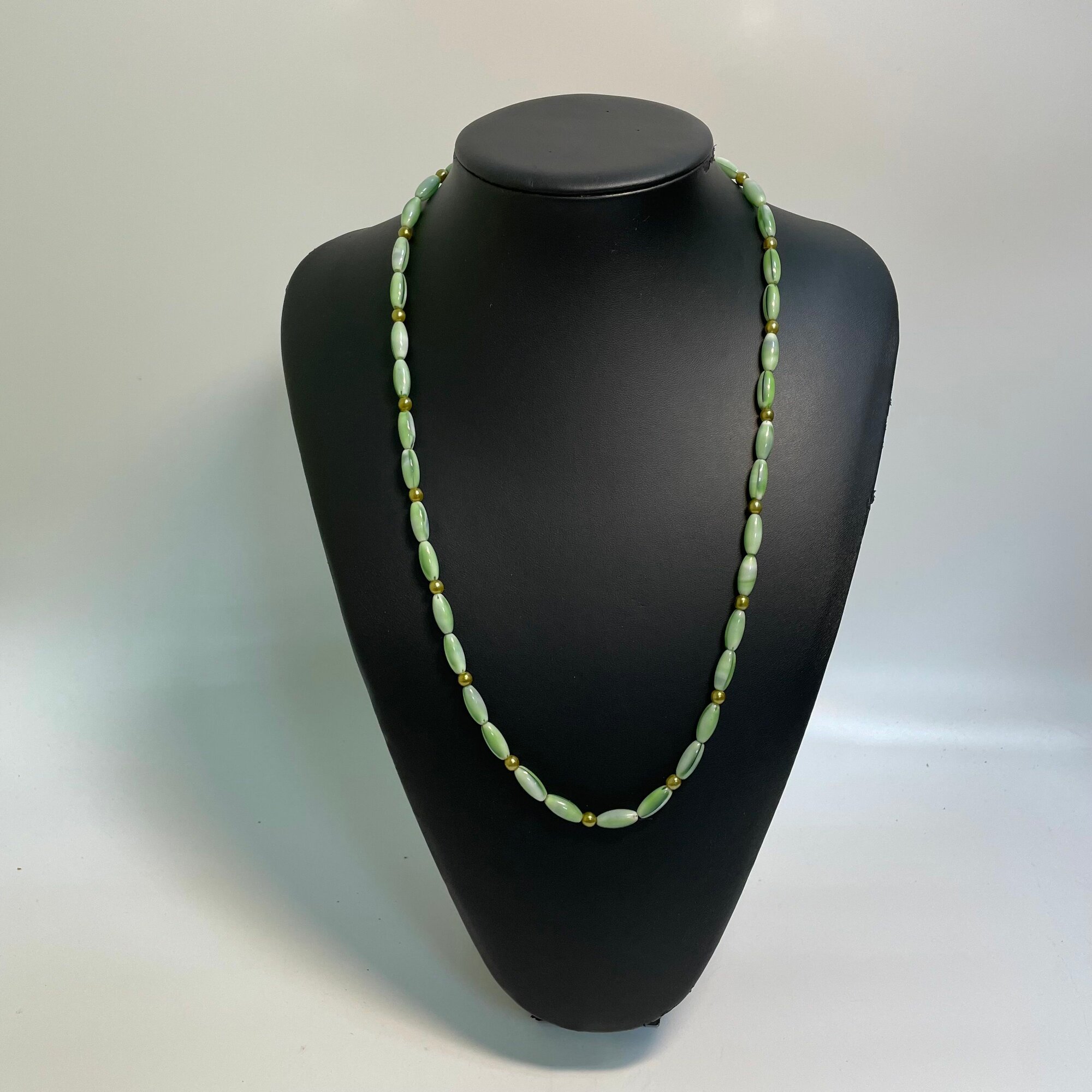 Советские винтажные стеклянные бусы, имитация камня, времен СССР