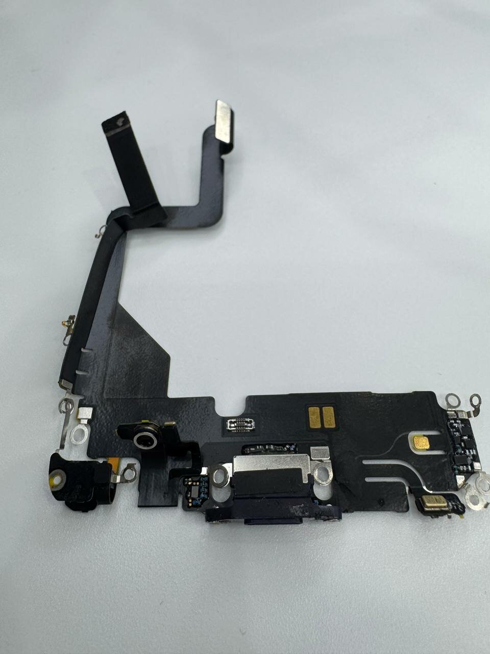 Apple iPhone 14 Pro нижний шлейф с разъёмом зарядки оригинал (снятый) фиолетовый