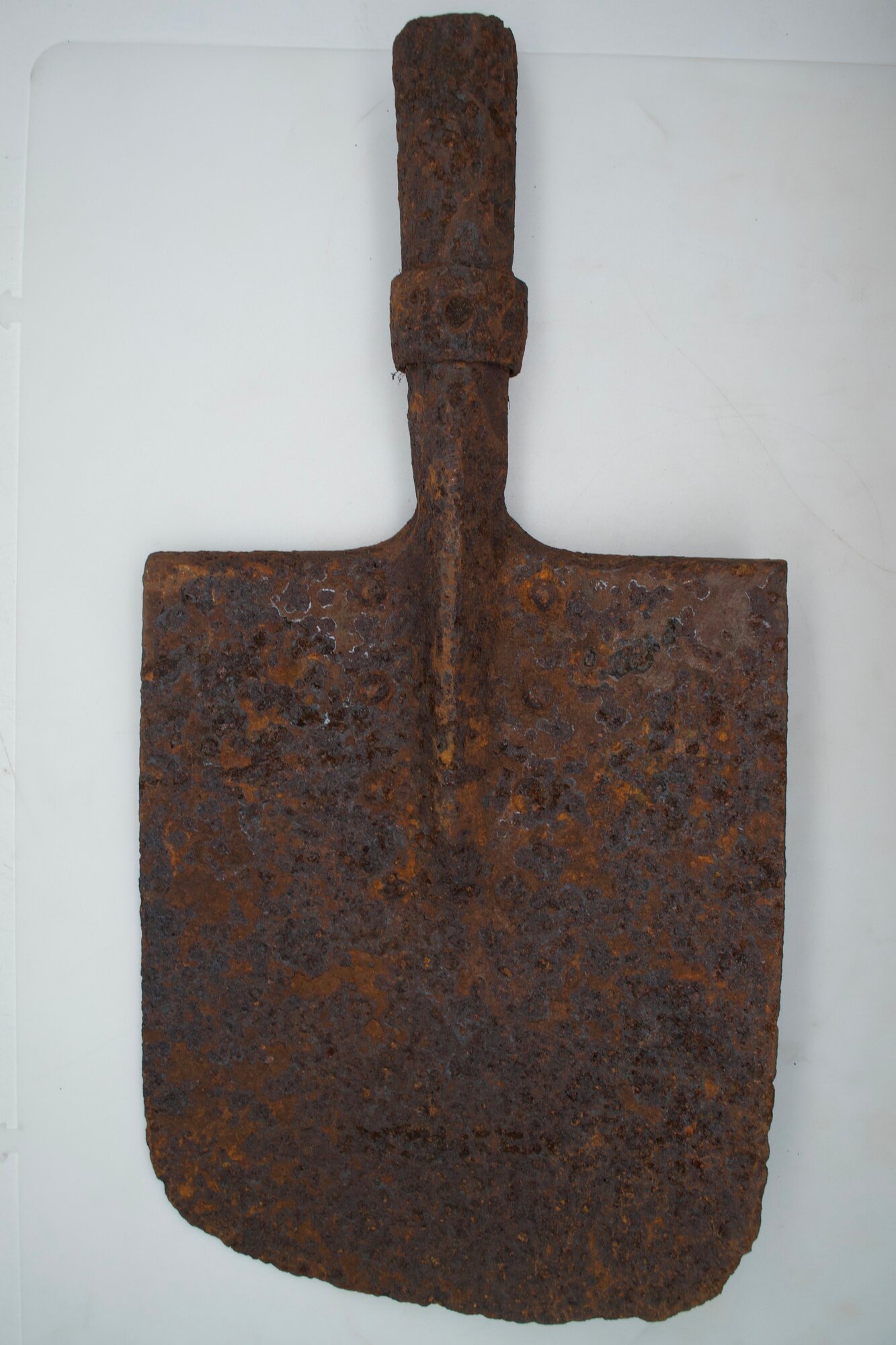 Лопата БСЛ периода ВОВ