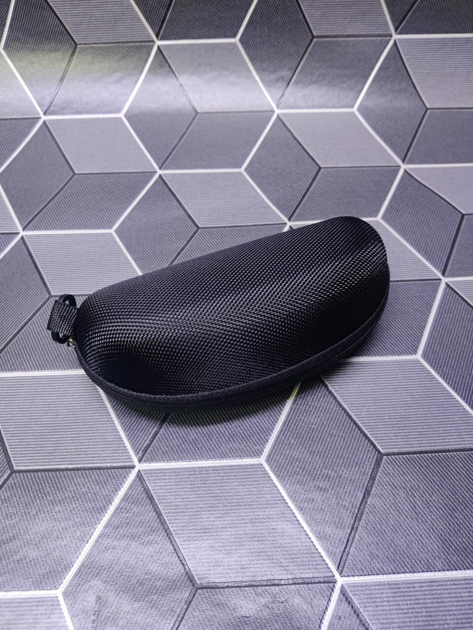 Чехол для очков "Жесткий на молнии", универсальный, защита от повреждений