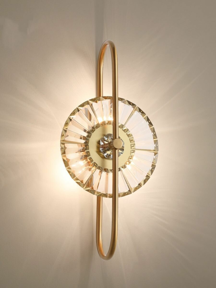Настенный бра с металлическим хрусталем