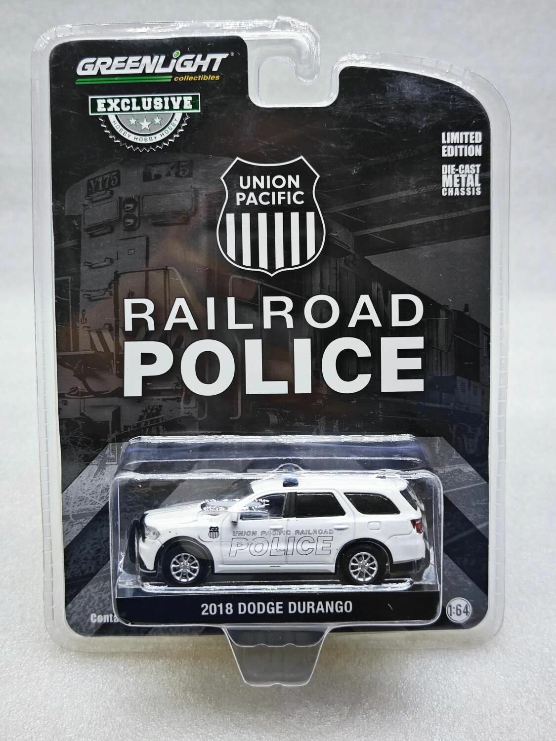 Машинка GreenLight 1/64 2018 Dodge Durango, United Pacific Railroad Police white Die-cast Alloy Car Model Collection Toy Gift