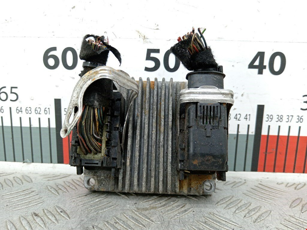 Блок управления двигателем Opel Meriva A 93181821 арт. 2220432