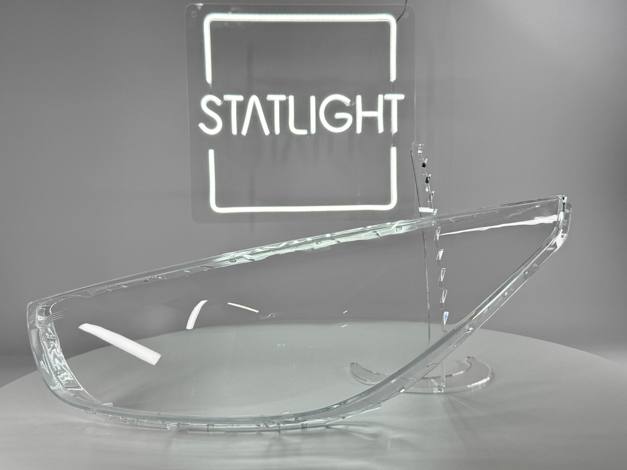 Стекло левое на Hyundai Tucson II 2009-2015