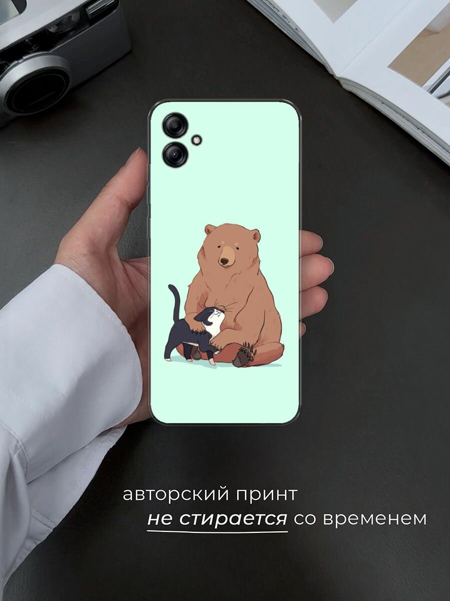Чехол на Samsung Galaxy A04e / Самсунг A04e с принтом "Медведь и кошка дружба" — фото 1