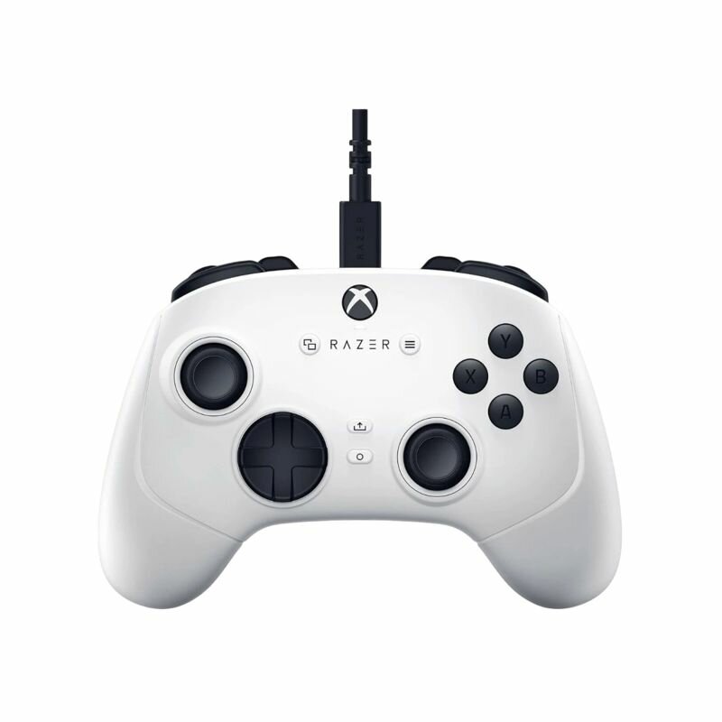 Геймпад xbox проводной Razer Wolverine V3 Tournament Ed- White Gamepad, USB-C, кабель 3 м, белый (RZ06-05210200-R3M1)