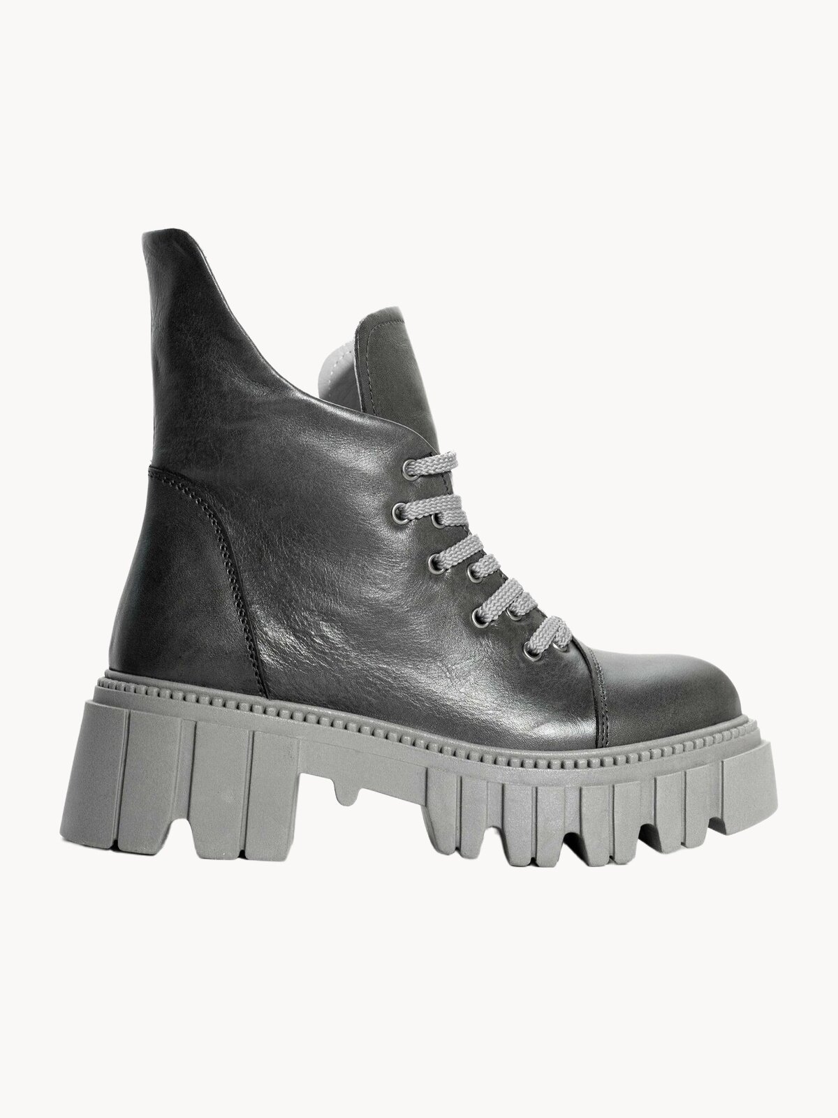 Ботинки берцы