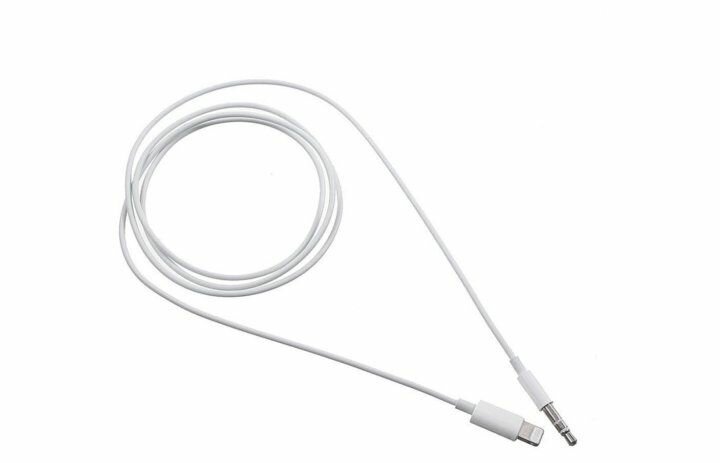 Аудиокабель 8 pin Lightning to 3.5 mm AUX Audio Adapter Cable MH025 / JH-025 Переходник для Apple iPhone / iPad / iPod 1 метр Белый Коробка