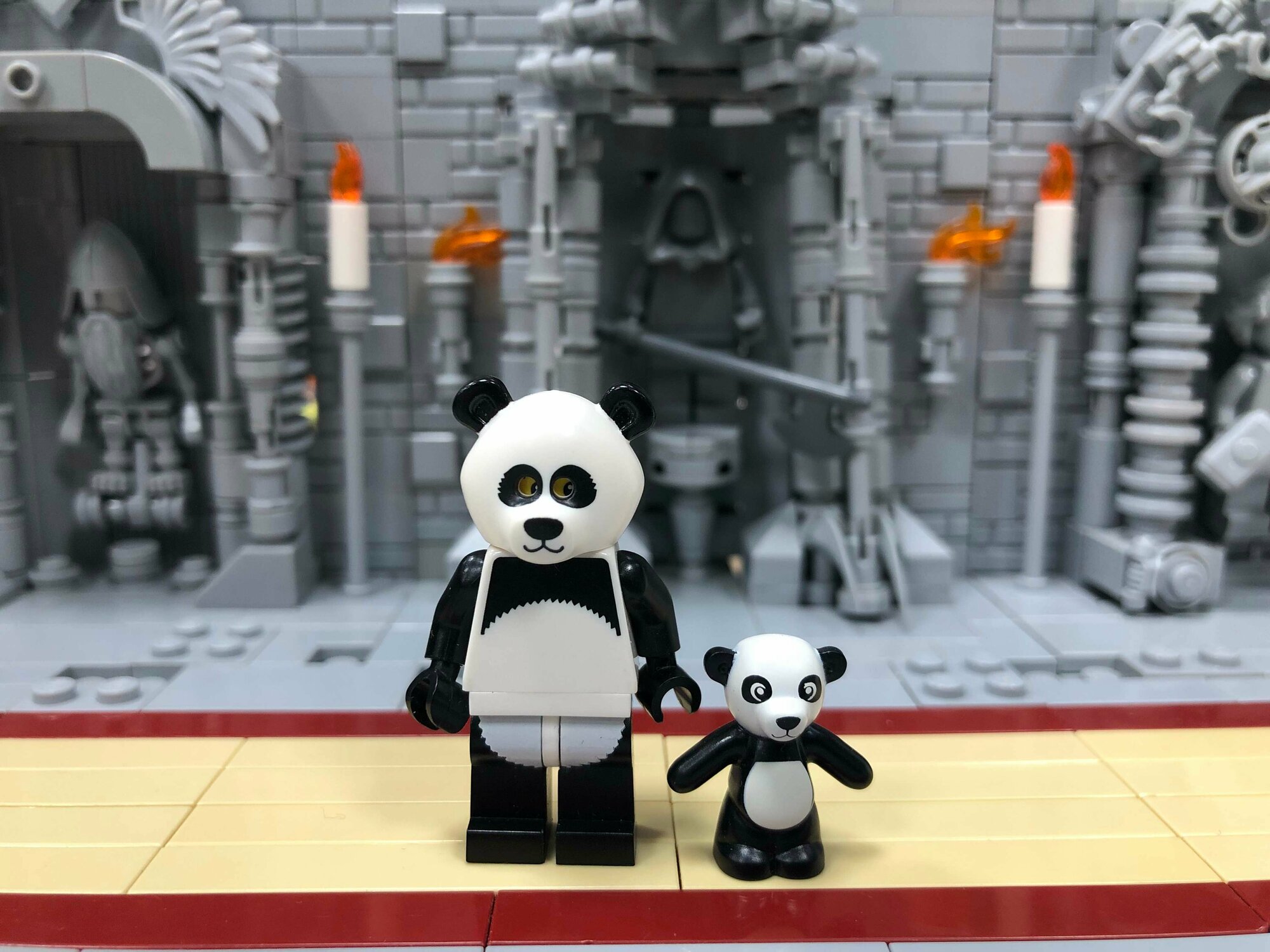 Минифигурка Lego coltlm-15 Panda Guy, The LEGO Movie (Complete Set with Stand and Accessories)