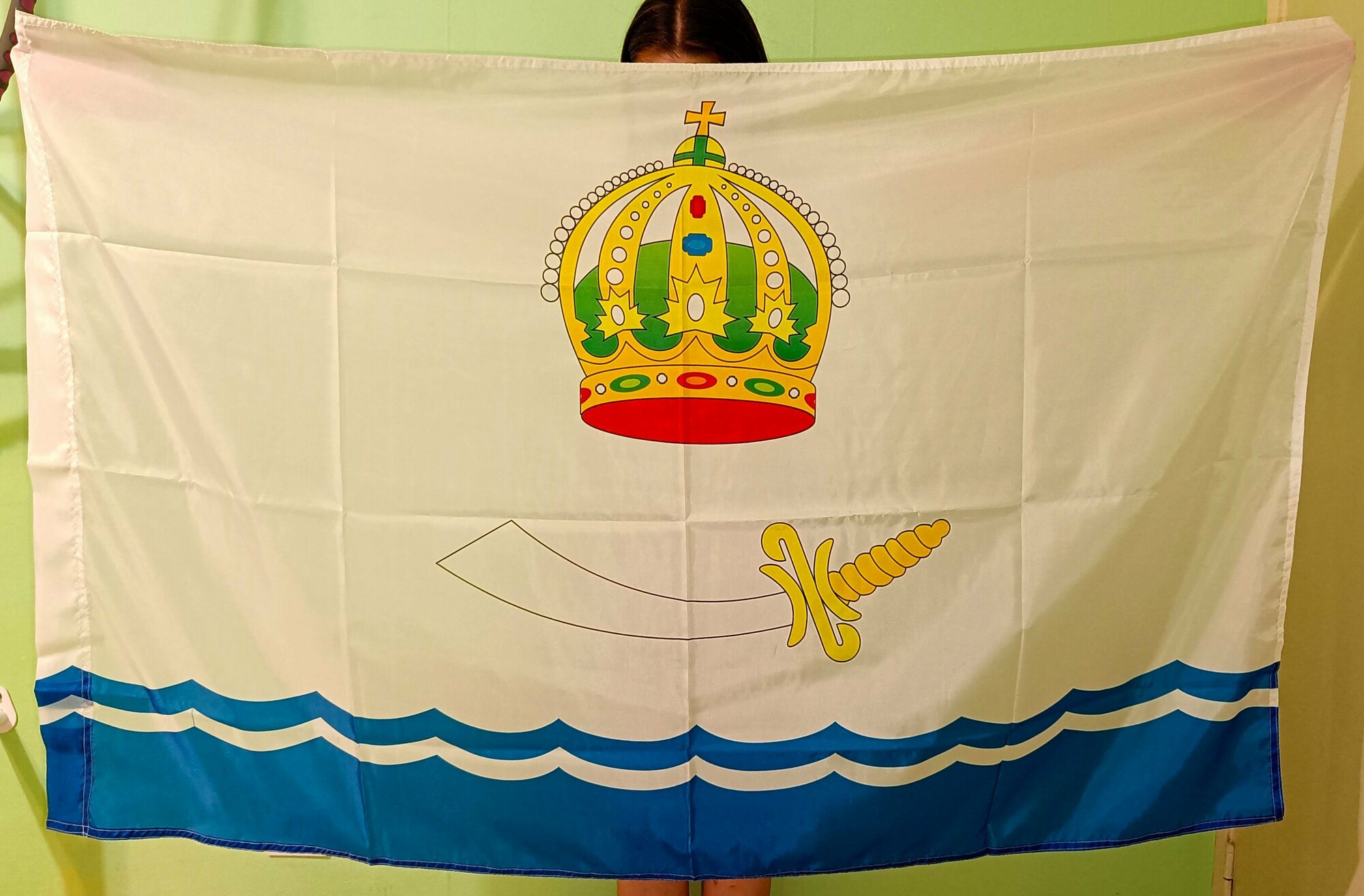 Флаг города Астрахань (90x135 см, полиэфирный шелк, сублимационная печать, прошит по периметру, карман слева)