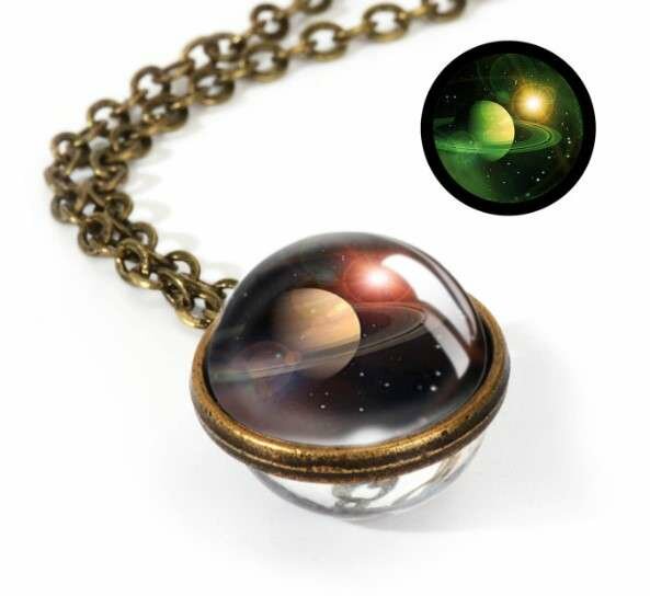 Кулон "Вселенная" на цепочке для телефона