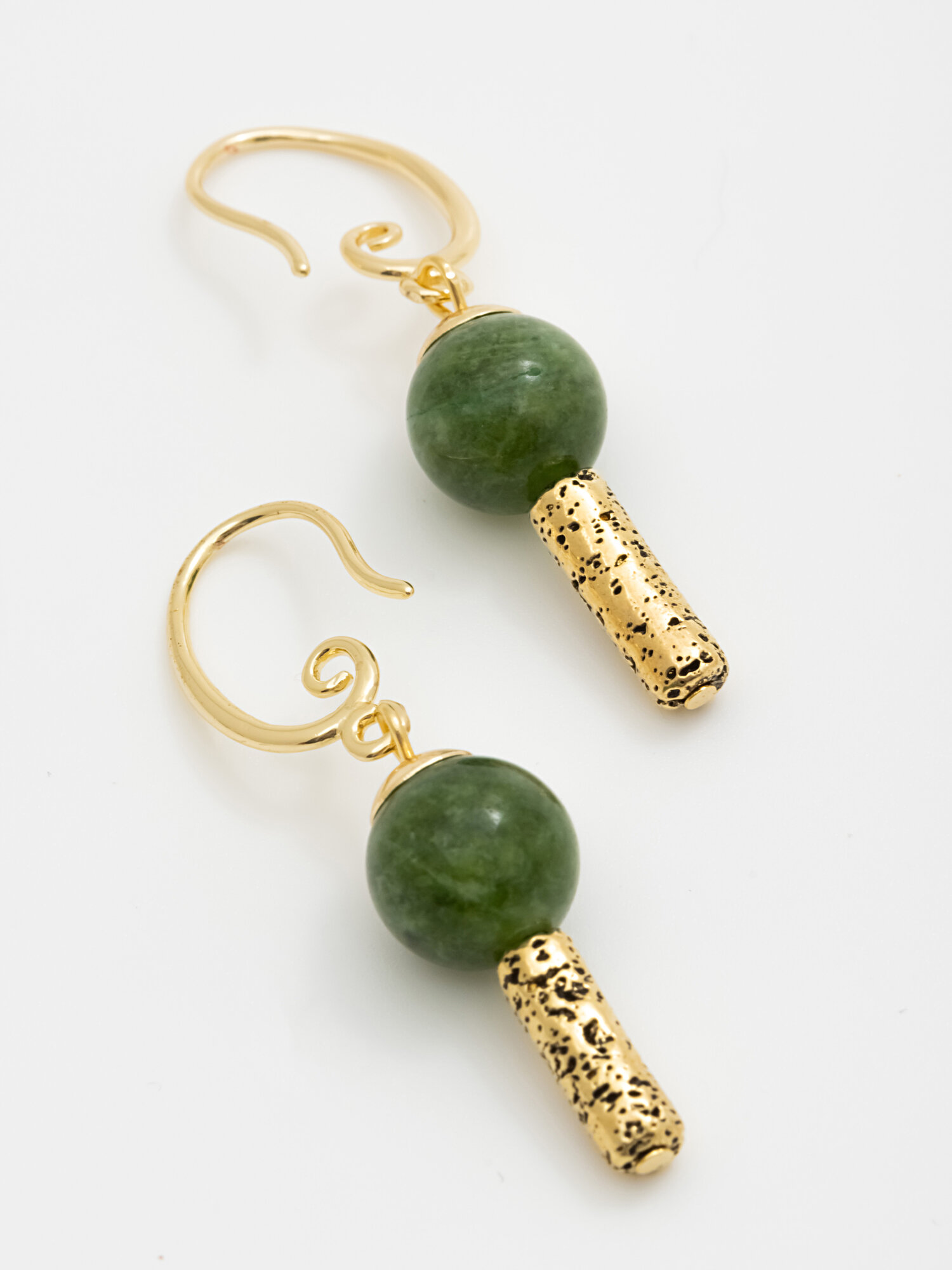 Серьги с подвесками, кварц, вулканическая лава