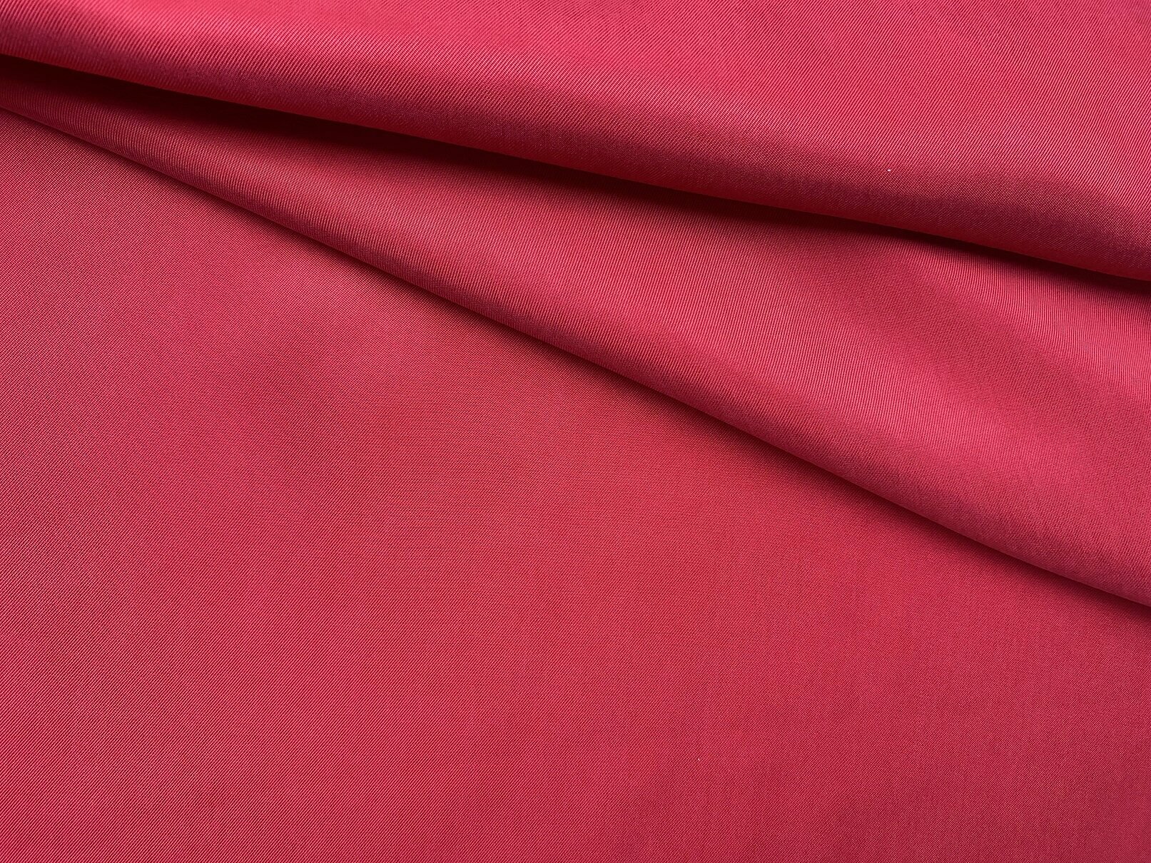 Ткань Вискоза ягодного цвета однотонная 17328
