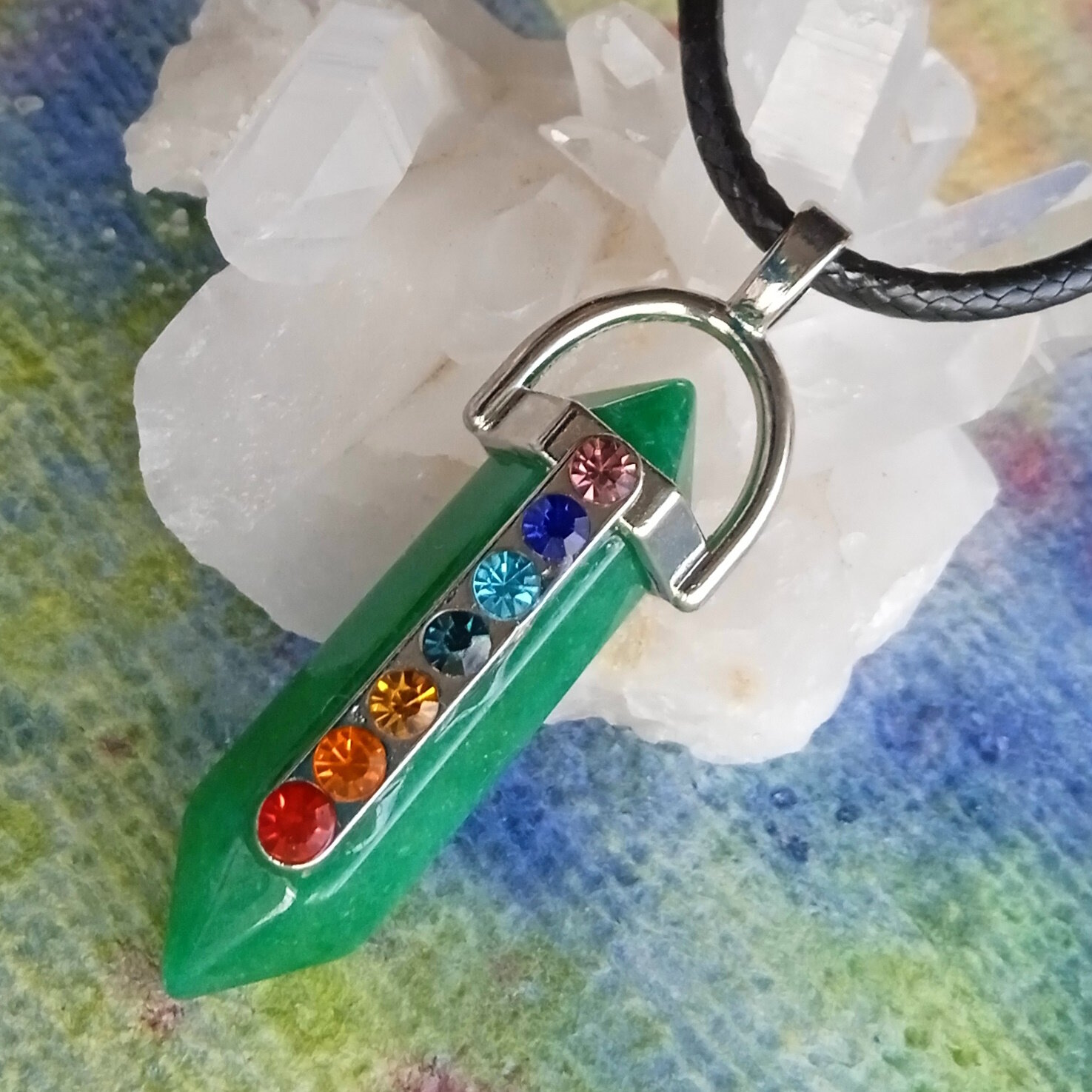 Маятник подвеска 7 Чакр Нефрит Яркий на шнурке, оберег, биолокация, гадание, диагностика организма, поиск клада