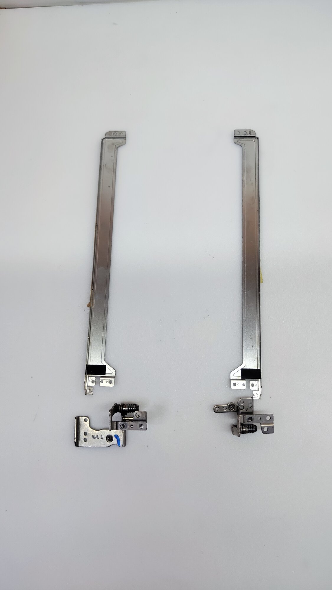 Петли Samsung NP305V5A