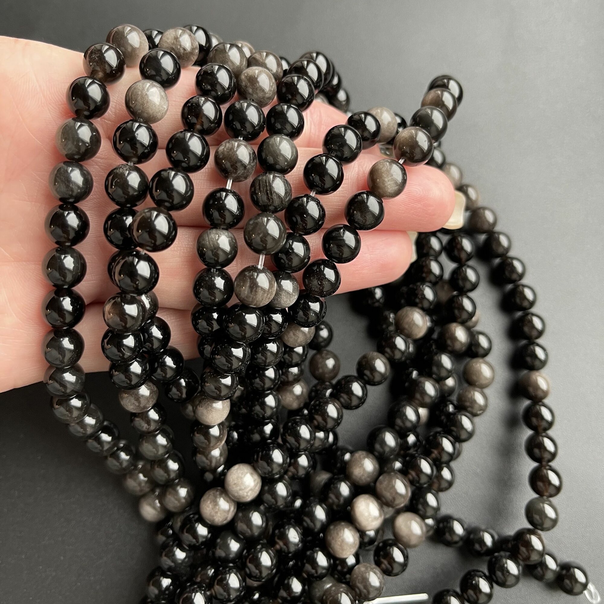Бусины обсидиан черный серебристый шар 8 мм (нить 39 см), Suntrim