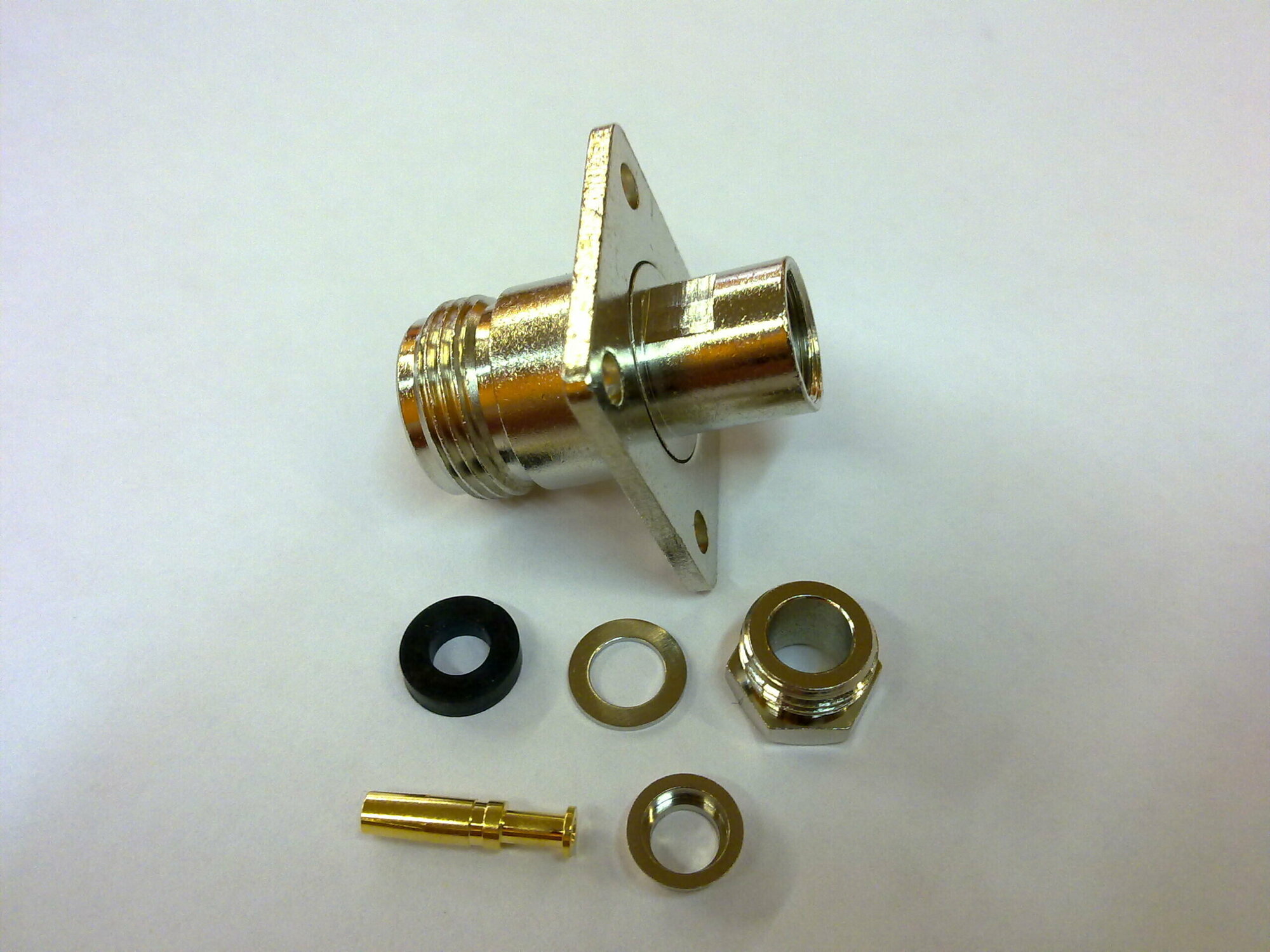 Разъем высокочастотный N-242F (2 шт), розетка (гнездо) N прижимная на кабель RG-58 фланец 4 отверстия