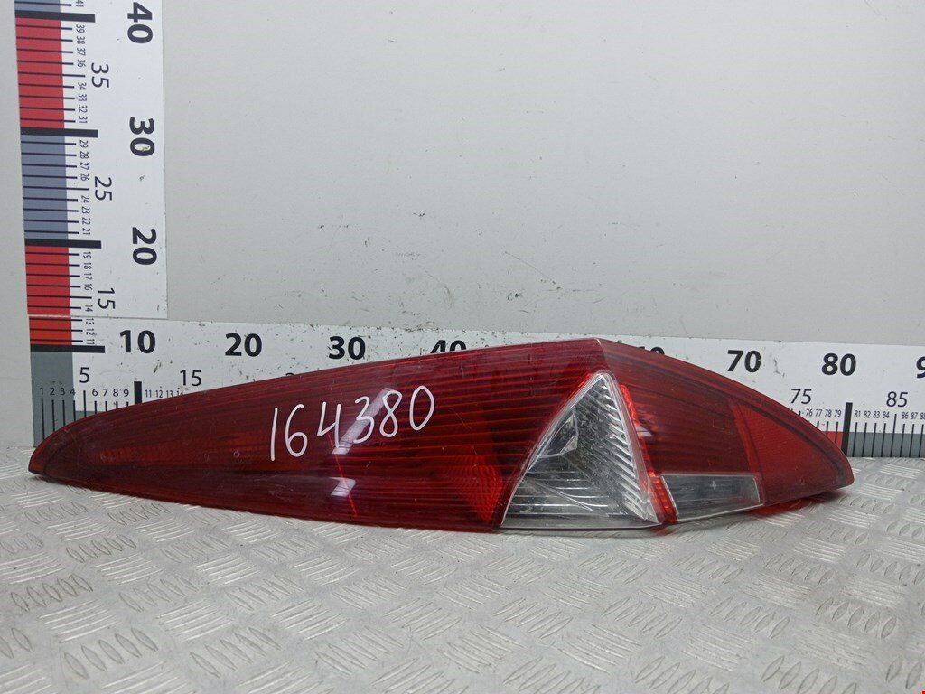 Фонарь задний правый Fiat Punto 2 (188) 46523771 арт. 2198477