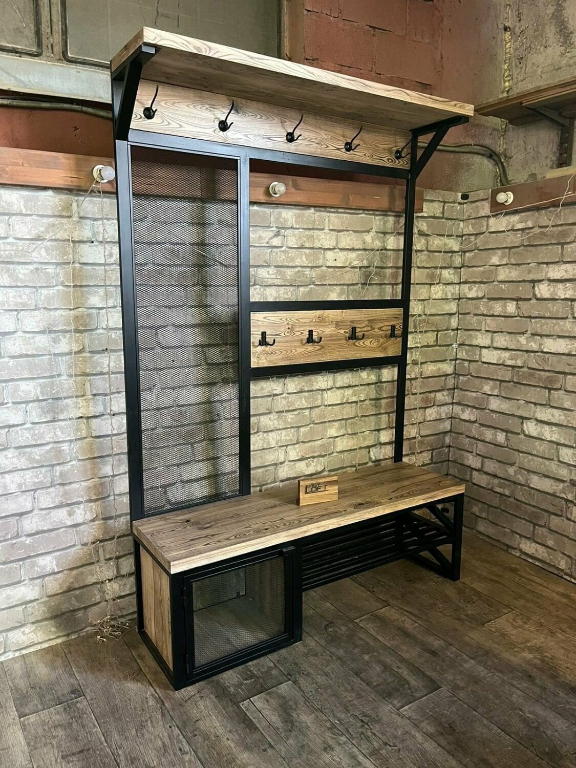 Гардеробная "EasyLOFT" в стиле лофт, вешалка с обувницой, массив ясеня, 135х40х190 см.
