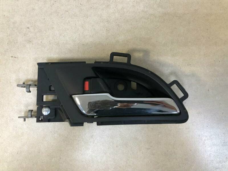Ручка двери внутренняя левая Honda CR-V 2007-2012