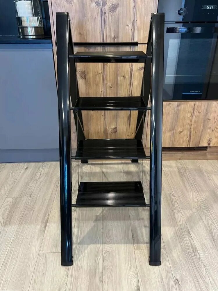 Лестница с широкими ступенями 40 см двойные противоскользящие полосы (ортопедический комфорт, 300 кг)