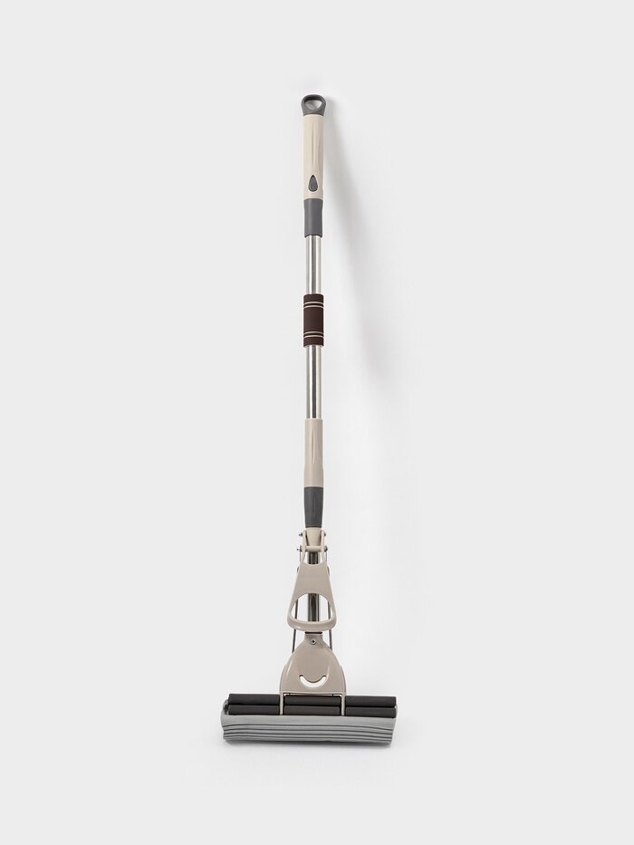 Швабра Доляна, с двойным роликовым отжимом, нержавеющая сталь, ПВА губка 28 см, ручка 105-130 см