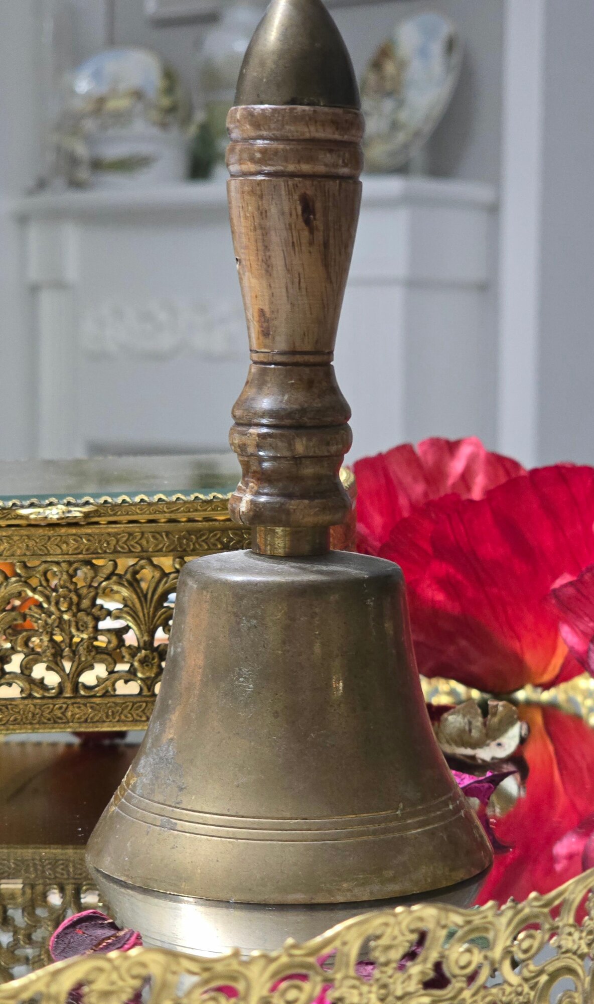 Антикварный коллекционный колокольчик
