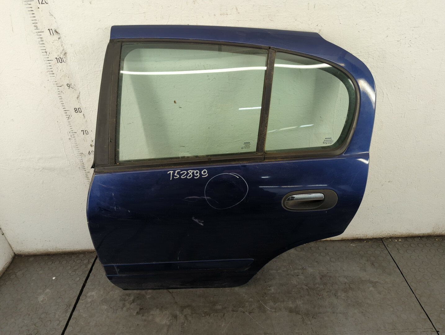 Дверь боковая (легковая) левая задняя Nissan Almera N16 Б/У