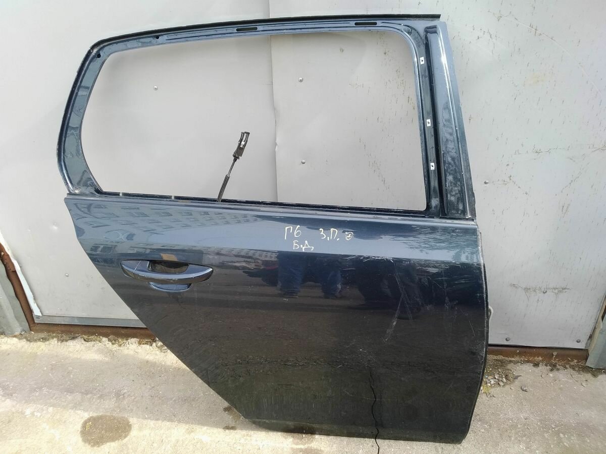 Дверь задняя правая Фольксваген Гольф 6 5K6833056K