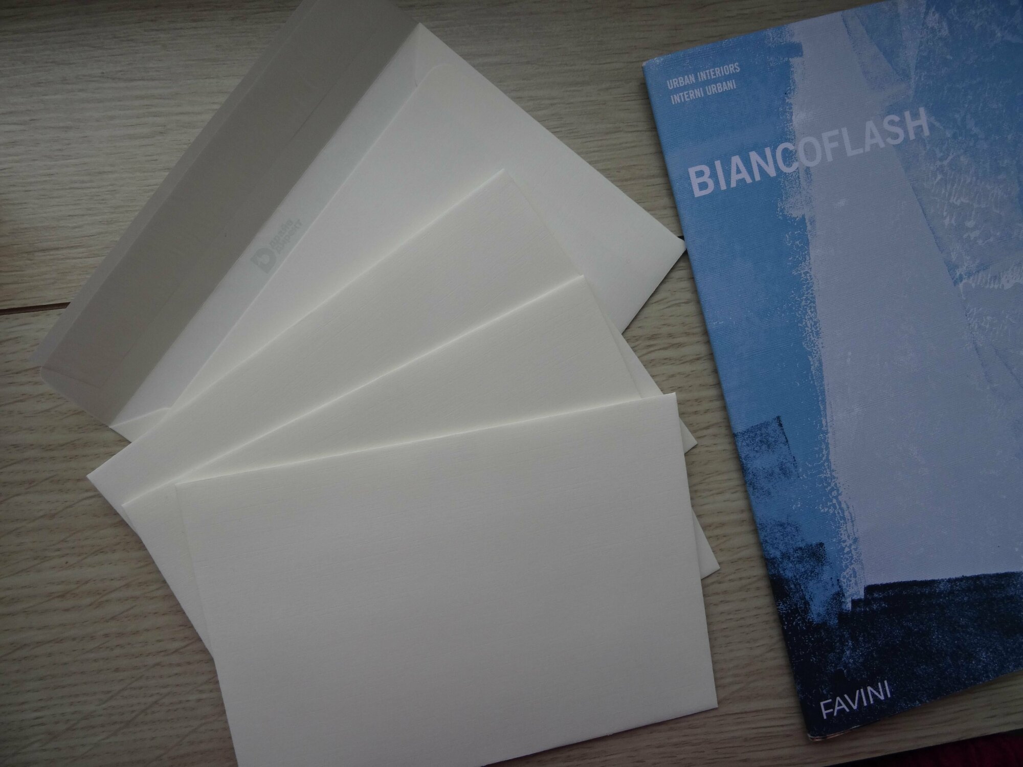 Конверт C5 (162х229) BiancoFlash White (гладкий белый) 85г набор из 5 шт