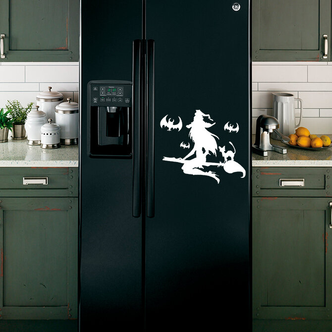Наклейка на стенку для декора ведьмочка на метле
