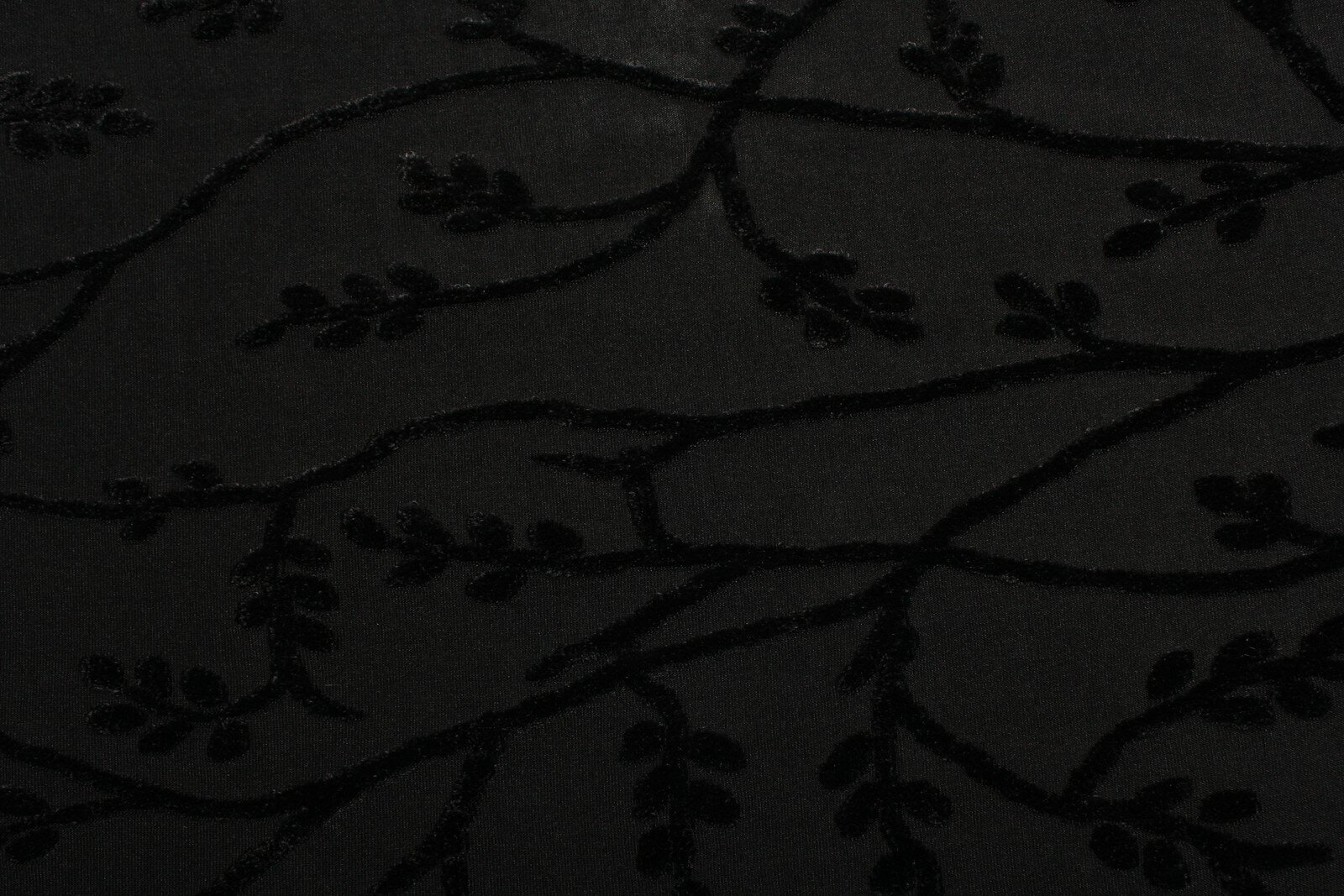 Ткань Велюр-деворе черный с растительным рисунком , ш146см, 0,5 м