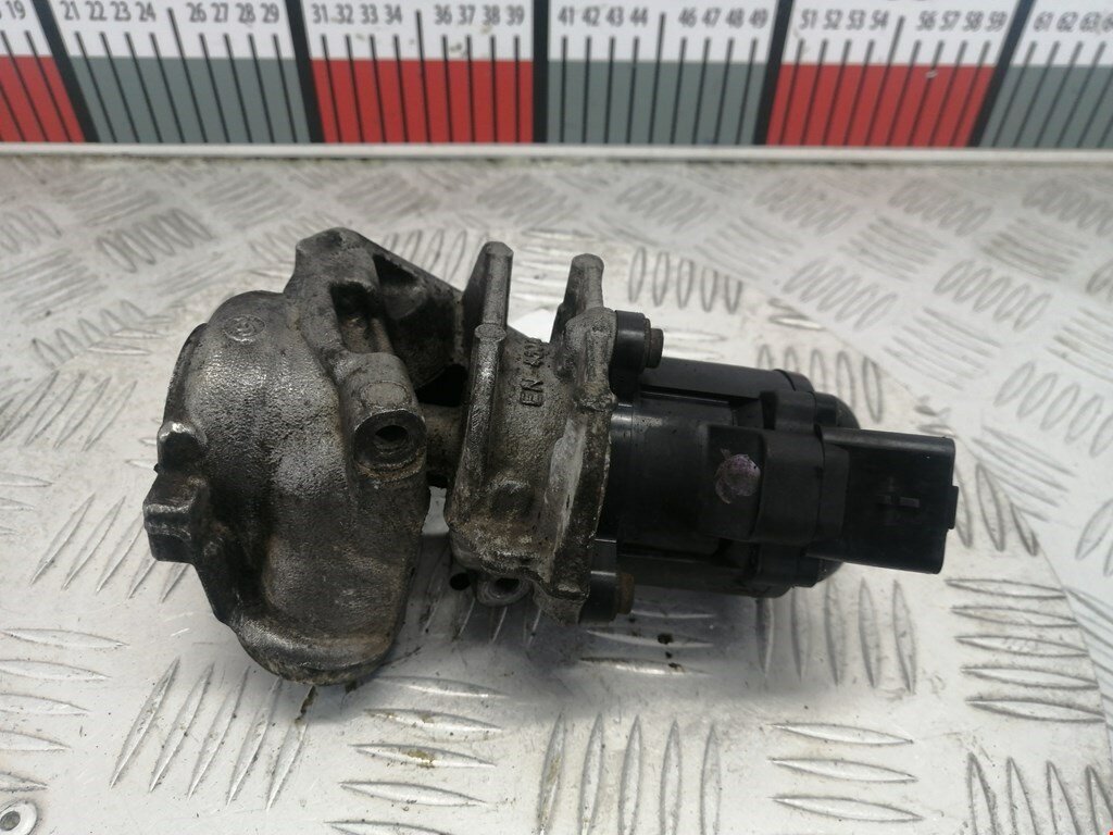 Клапан ЕГР EGR Toyota Aygo 1 SU00100730 арт. 2065636