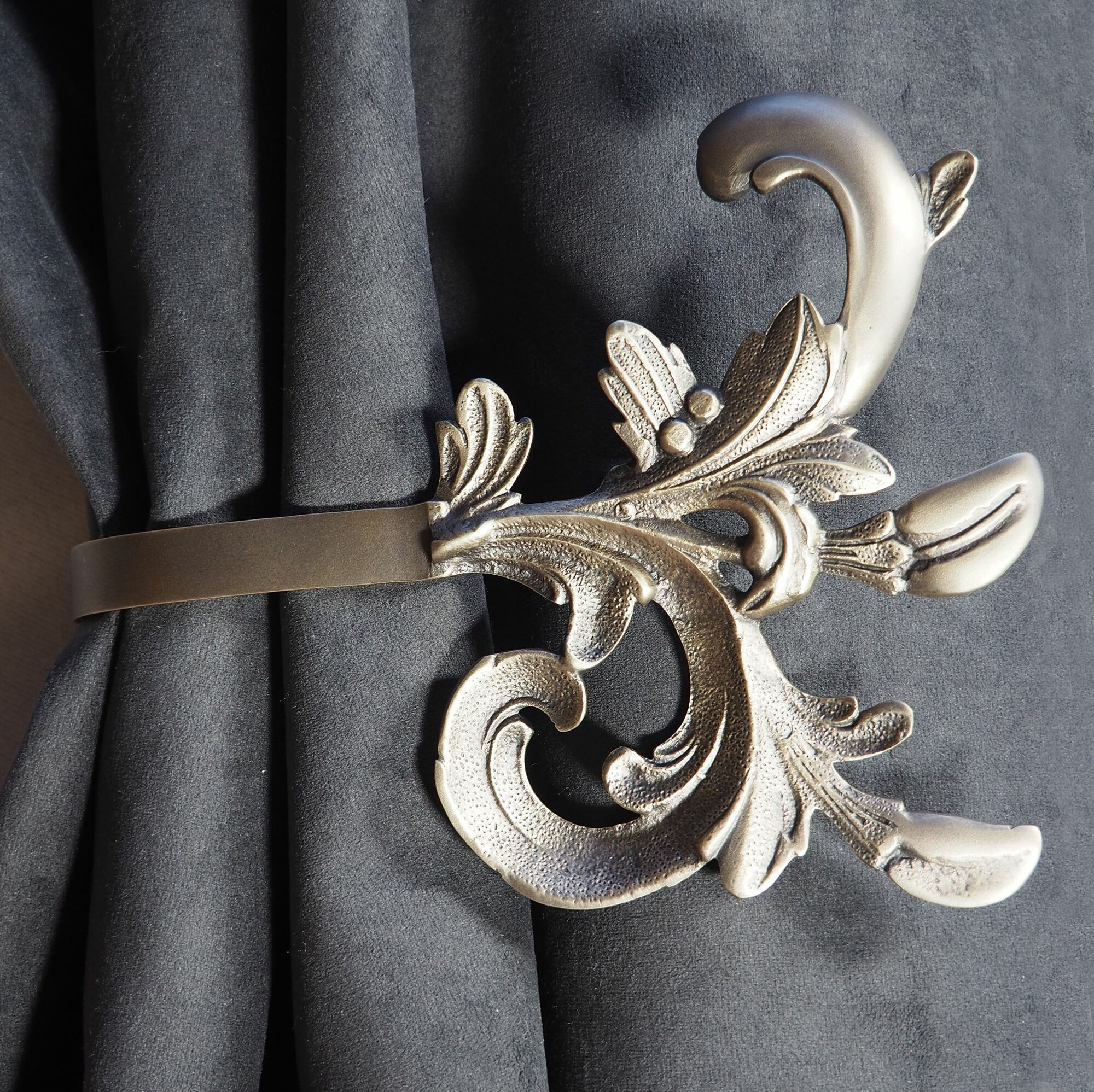 Держатель для штор Хойя двойной Ампир Уют старая бронза