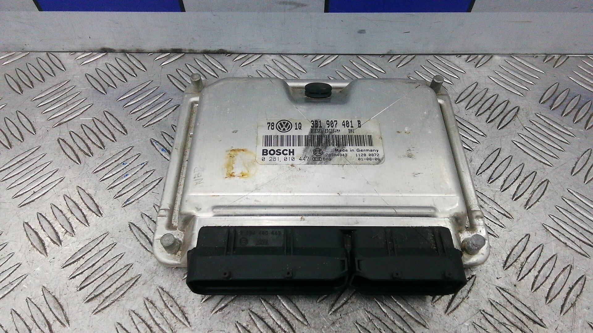 Блок управления двс VOLKSWAGEN PASSAT B5, Номер 3b1907401b, 0281010447