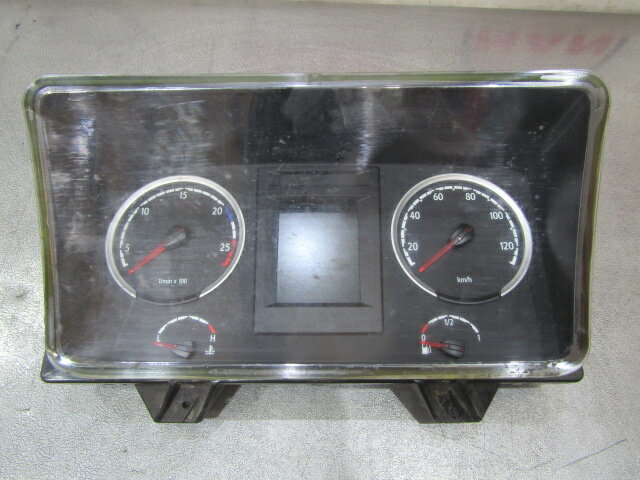 Панель приборов Scania P, R, G