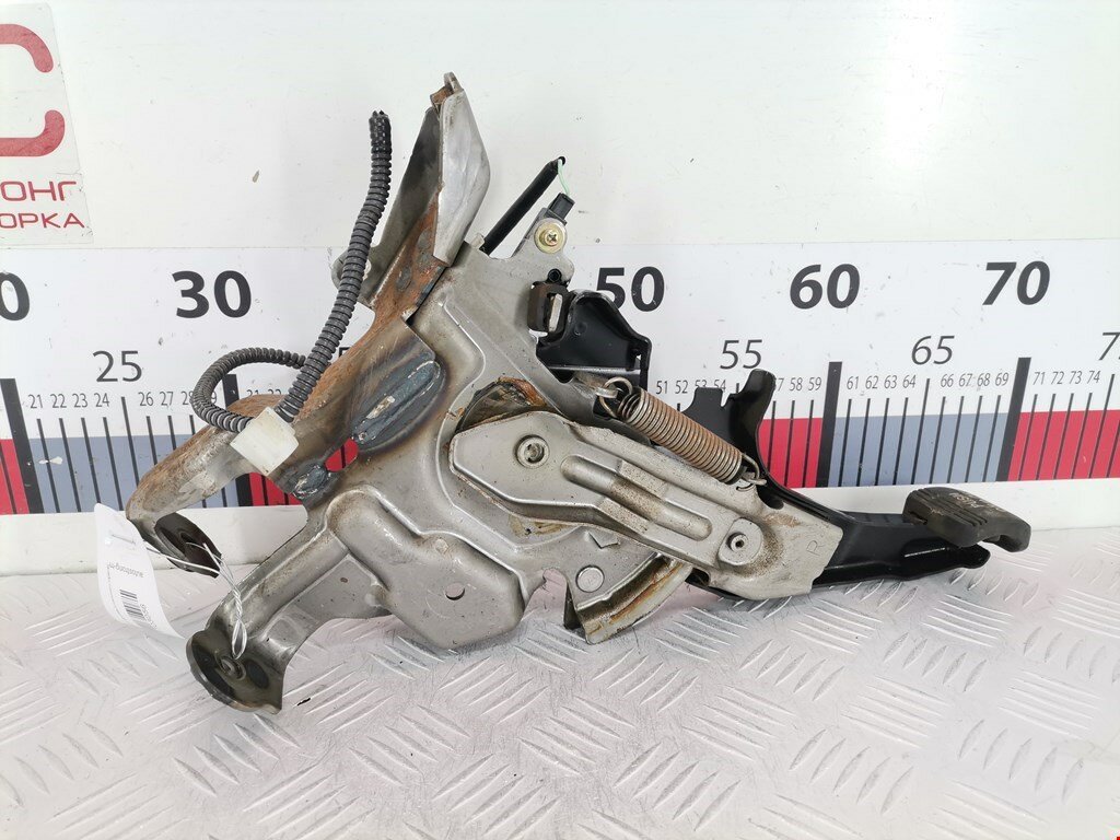 Рычаг ручника (стояночного тормоза) Lexus RX 2 (XU30) 4620048040 арт. 1703056