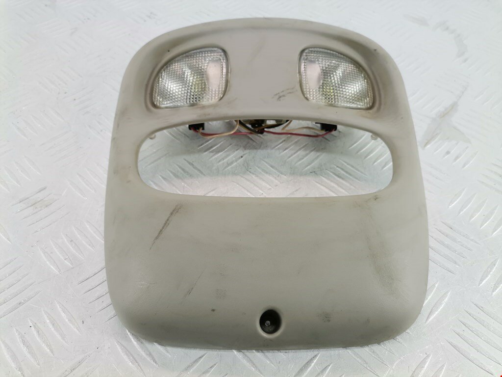 Плафон салонный Chrysler 300M (LR) 1AR331L2AA арт. 1740810